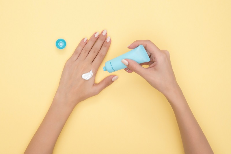 The Effects of Warm Weather on Your Dry Skin - Dermatology Center of ...